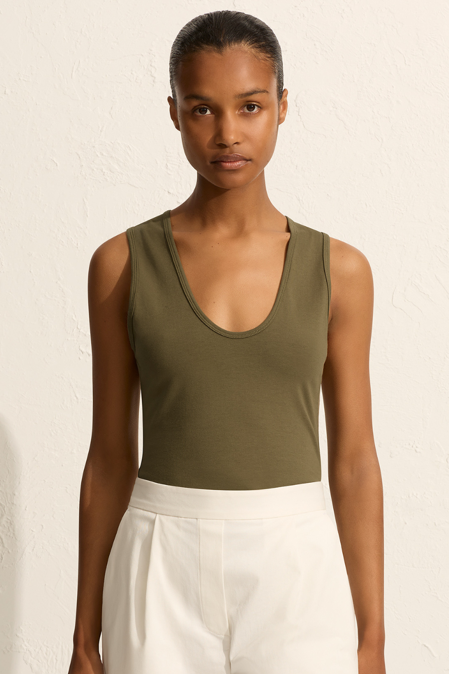 Deep U Tank Olive | Matteau – Deval boutique Wanaka